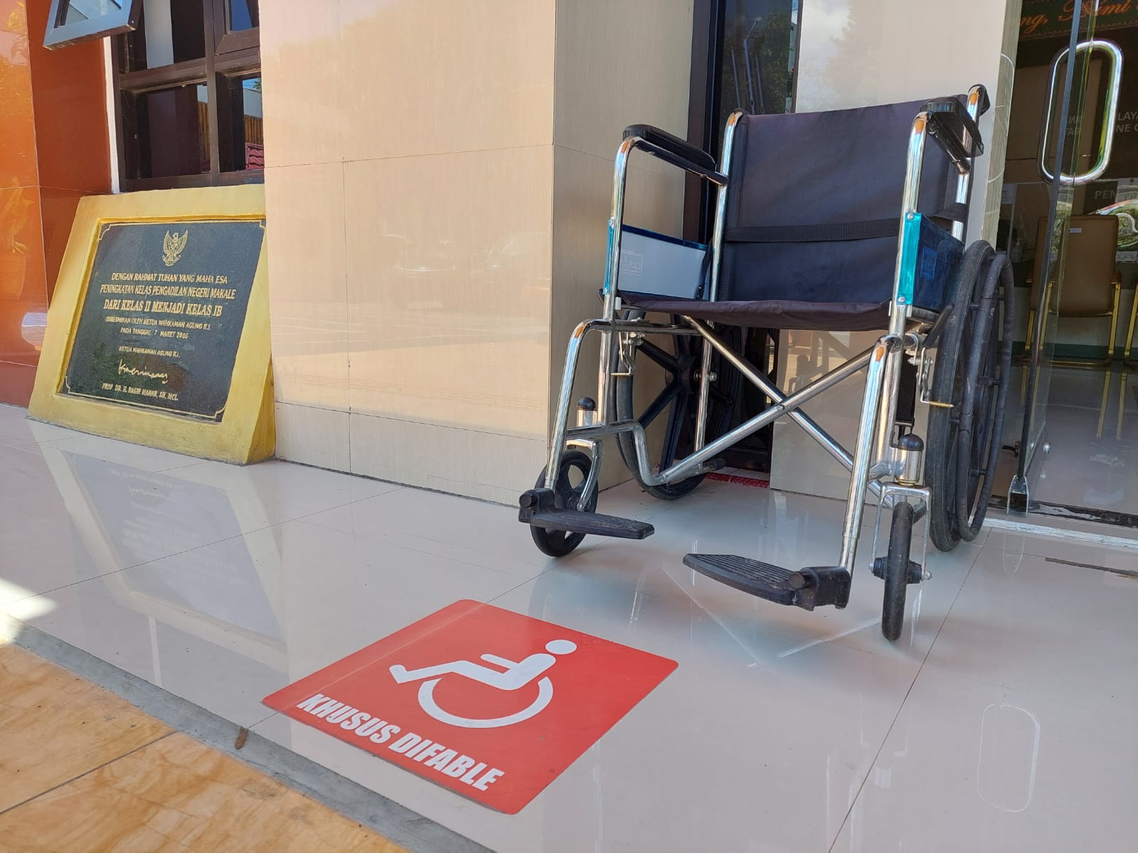 Sarana dan Prasarana Bagi Penyandang Disabilitas